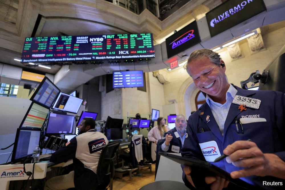 S&P 500 nears record high on Israel-Iran ceasefire hopes